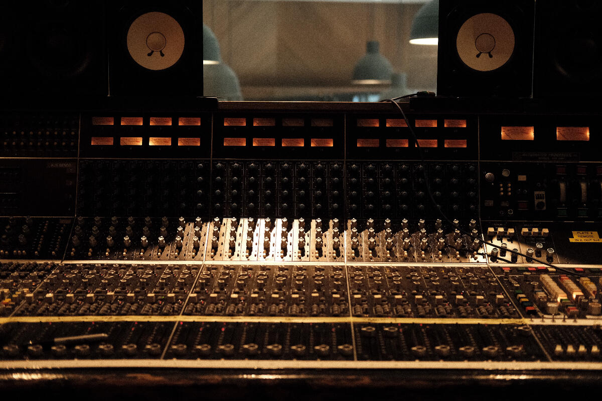 Tape Session